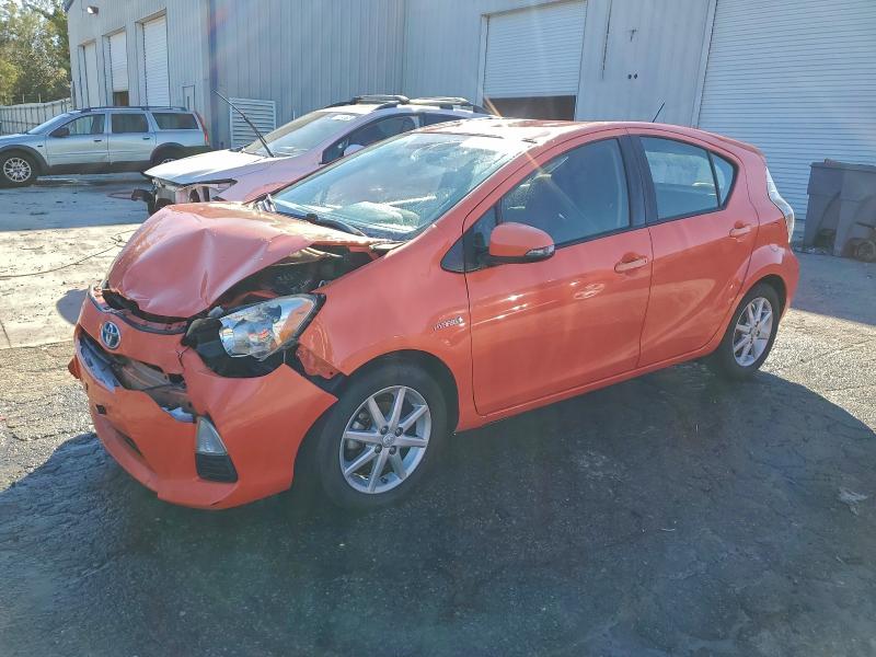 JTDKDTB36E1072912 - 2014 TOYOTA PRIUS C, ORANGE - price history ...